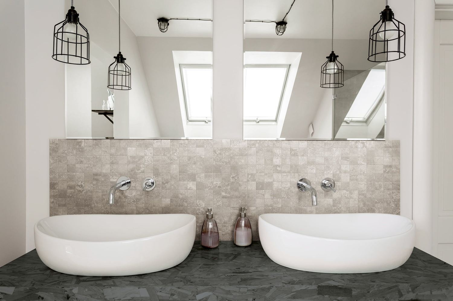 Core 2x2 Matte Porcelain Mesh Mosaic Tile in Light Grey – MILE®stone